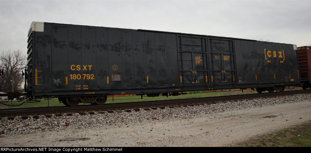 CSX Box Car Logo 86ft Box Car